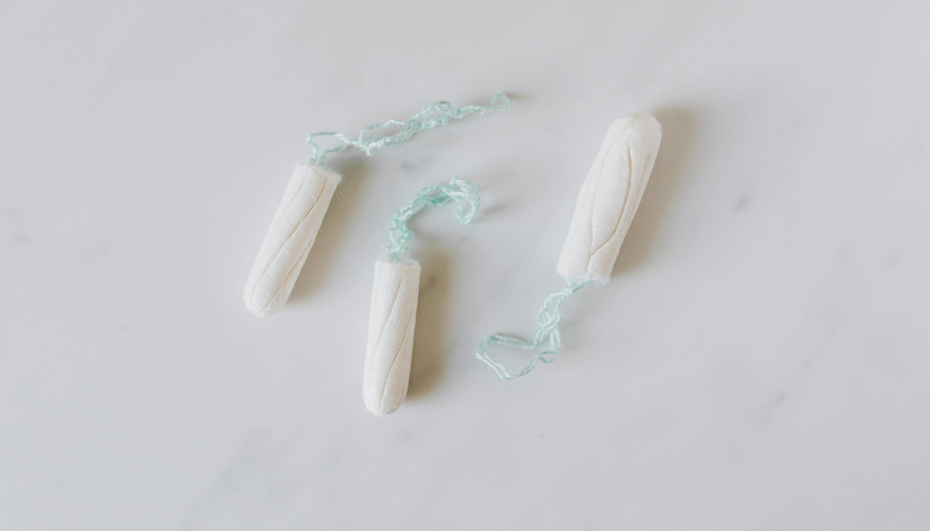 Baignade et tampon : Le guide pour nager pendant vos règles